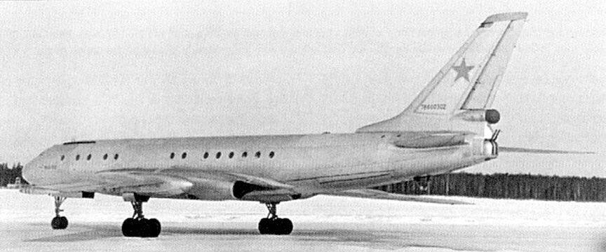 FDRA - Fuerza Aérea: Avión de transporte: Tupolev Tu-107