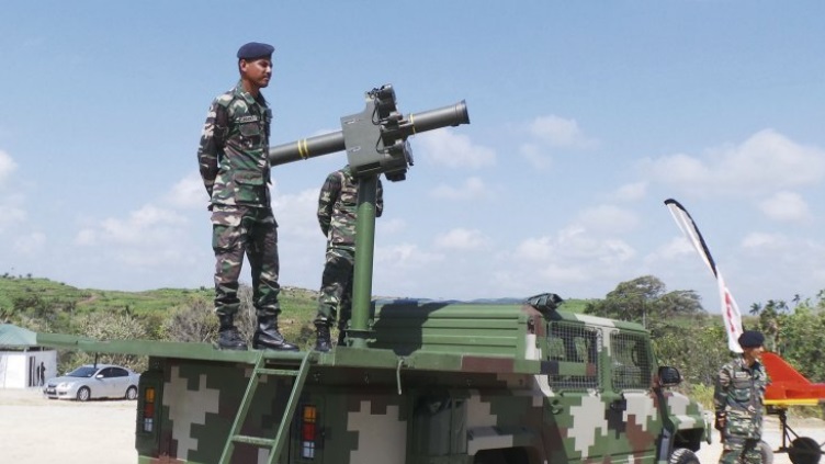 DEFENSE STUDIES: Malaysian Armed Forces Conducts Starstreak Firing ...