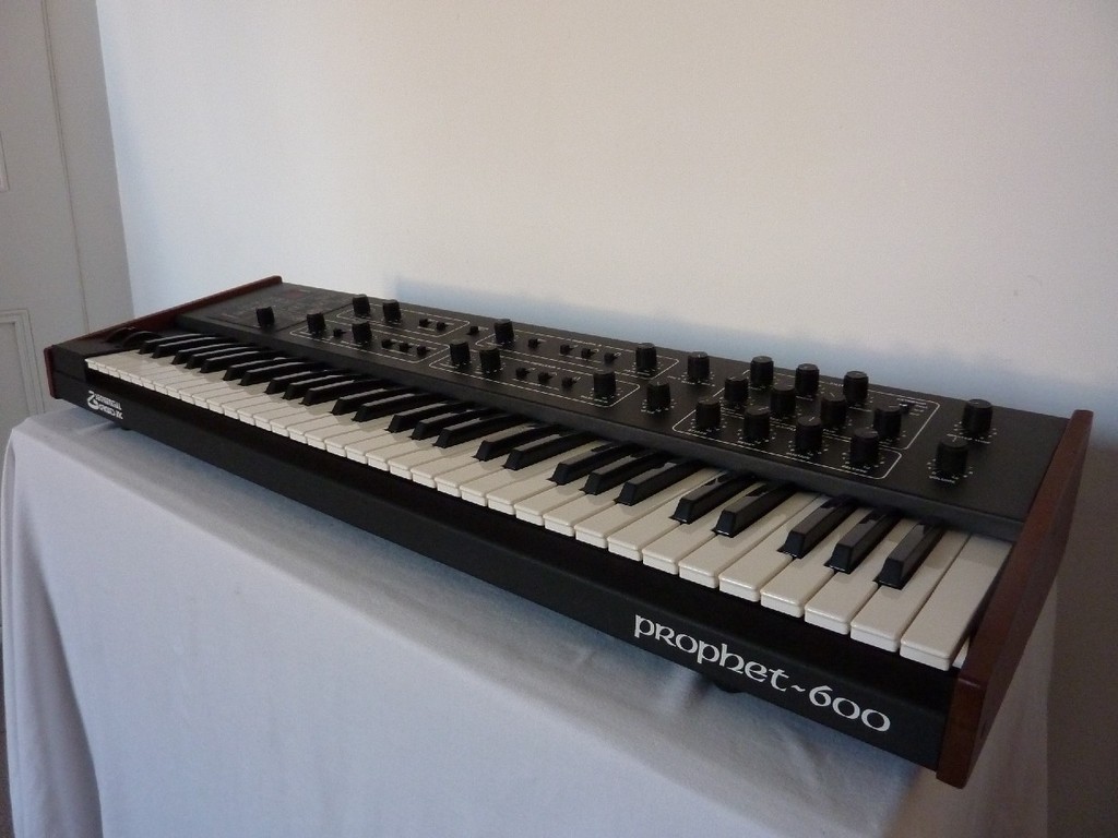 MATRIXSYNTH: Sequential Circuits Prophet 600 SN 0228 J with Gligli Upgrade