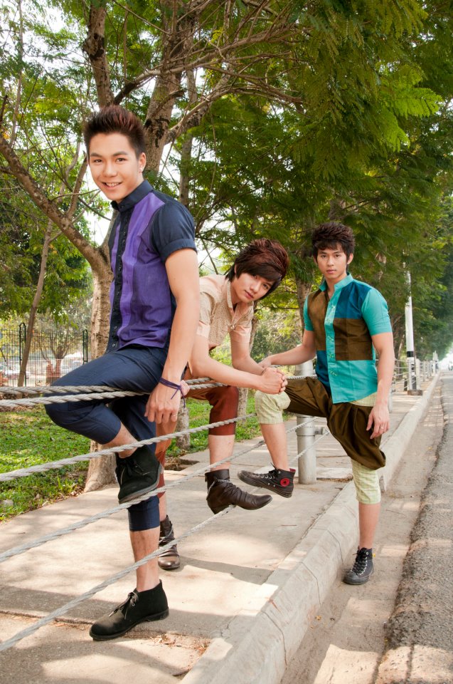 M y a n m a r H u n k s: Shine, Aung Min Khant and Sai Wunna Aung for ...