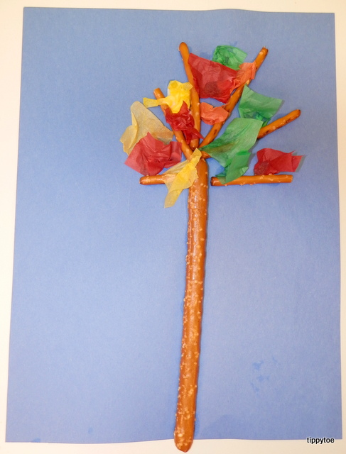 Tippytoe Crafts: Pretzel-Stick Trees