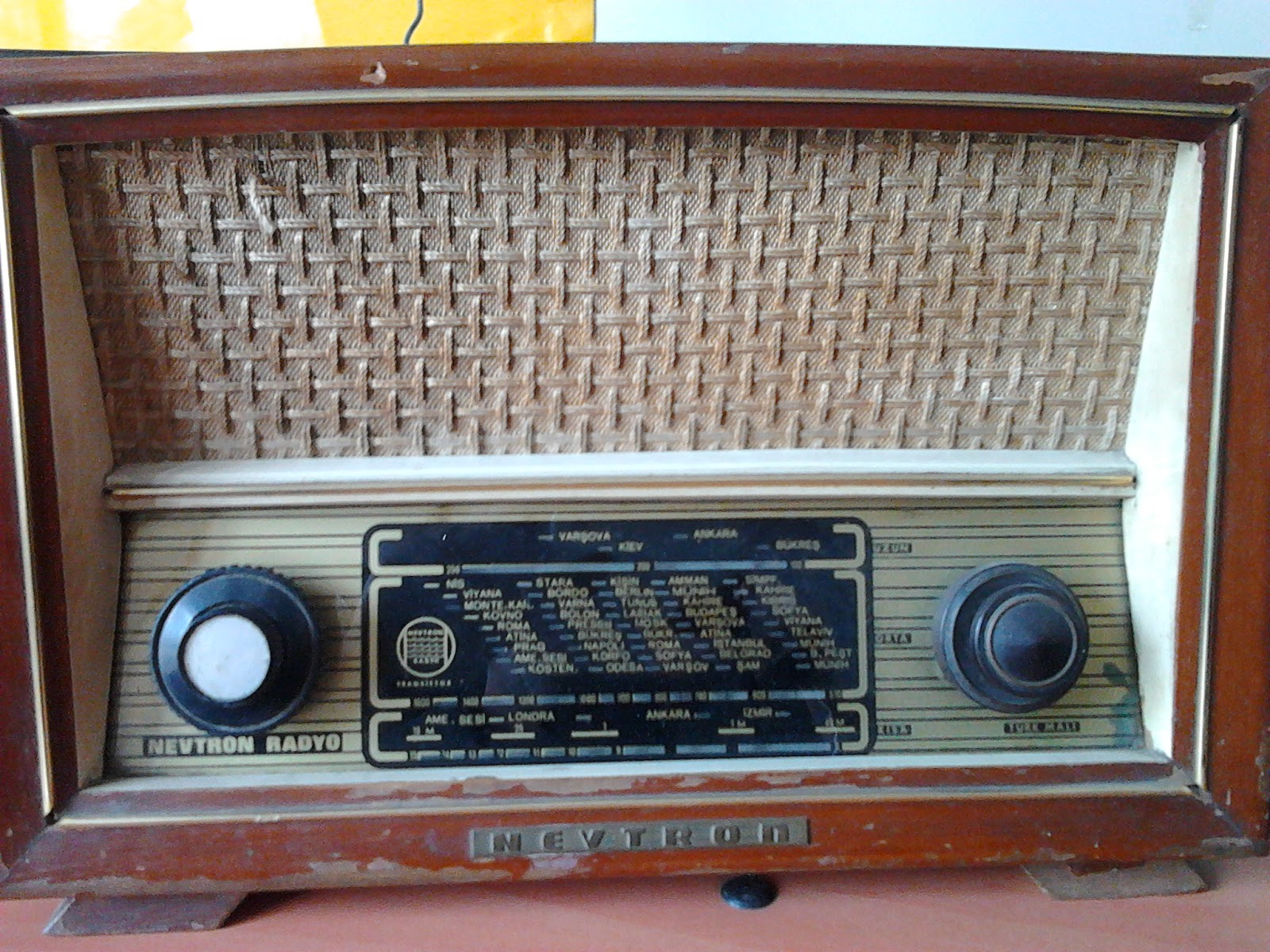 Güney Onkun: Nevtron Radyo / Nevtron Radio