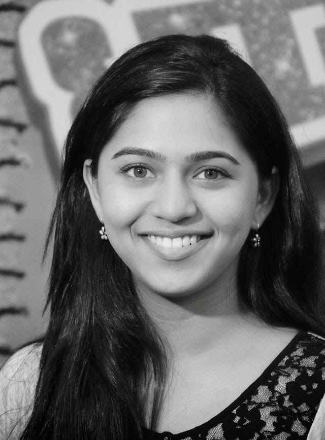 Mrunmayee Deshpande ~ Find Your Favourite Marathi Stars Right Here...
