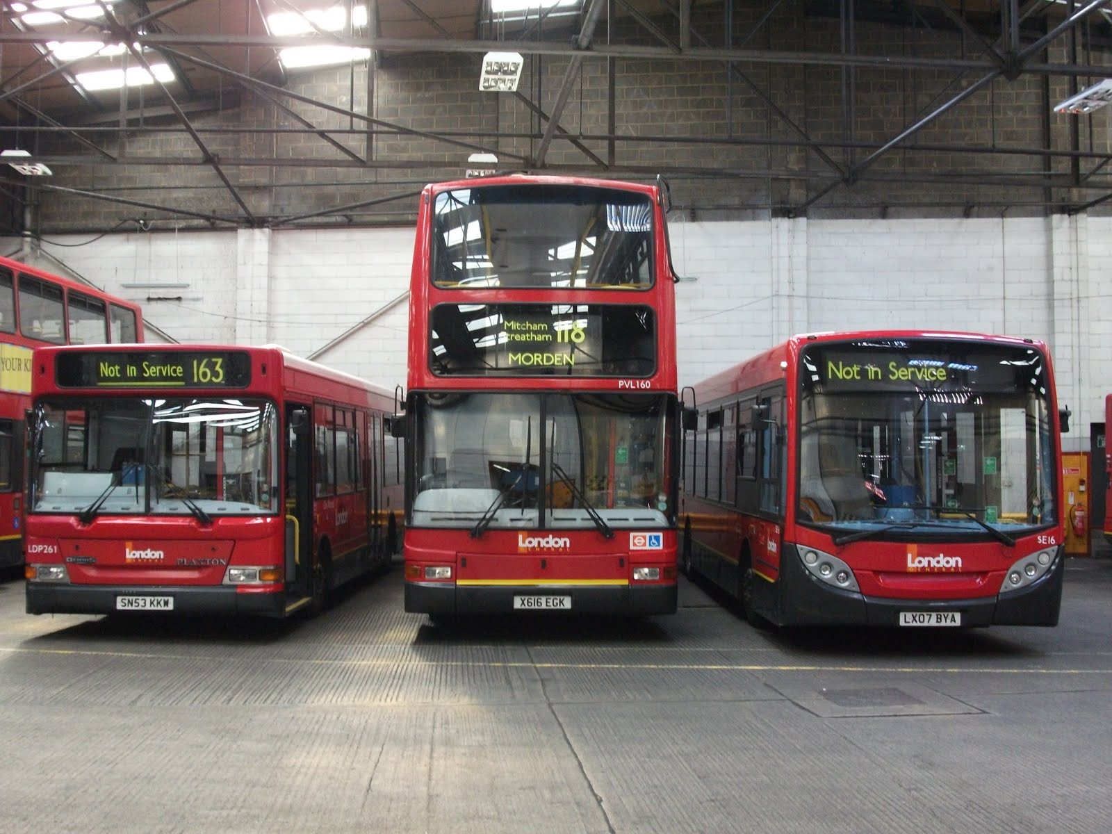 The Circle of London : Go Ahead London Merton Garage [AL]