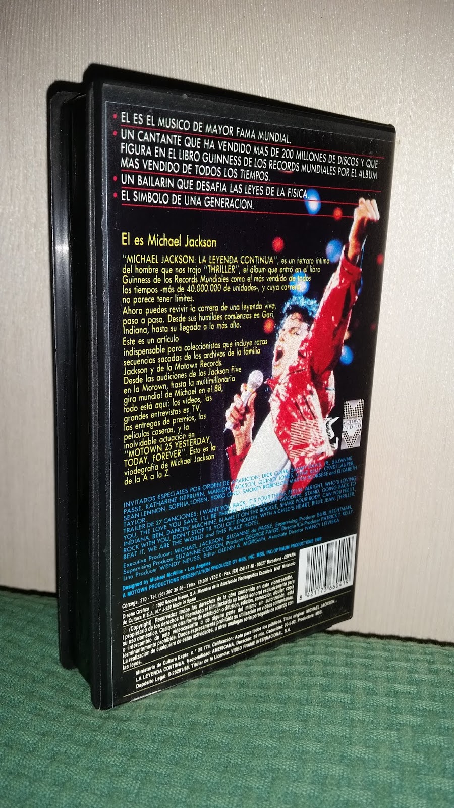 The Michael Jackson Showroom: VHS VIDEOS