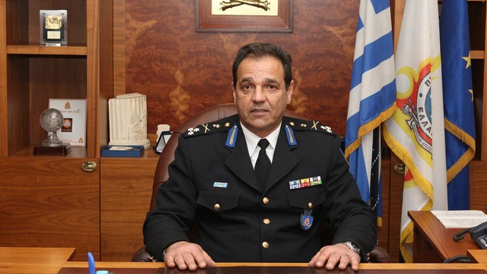 ΣΩΜΑΤΕΙΟ ΠΥΡΟΣΒΕΣΤΩΝ ΜΑΚΕΔΟΝΙΑΣ ΘΡΑΚΗΣ & ΒΟΡΕΙΟΥ ΑΙΓΑΙΟΥ: Με καρφιά ...