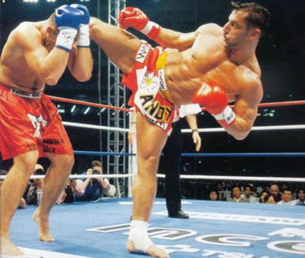 AMDC Artes marciales y Deportes de Contacto: Andy Hug Biografía