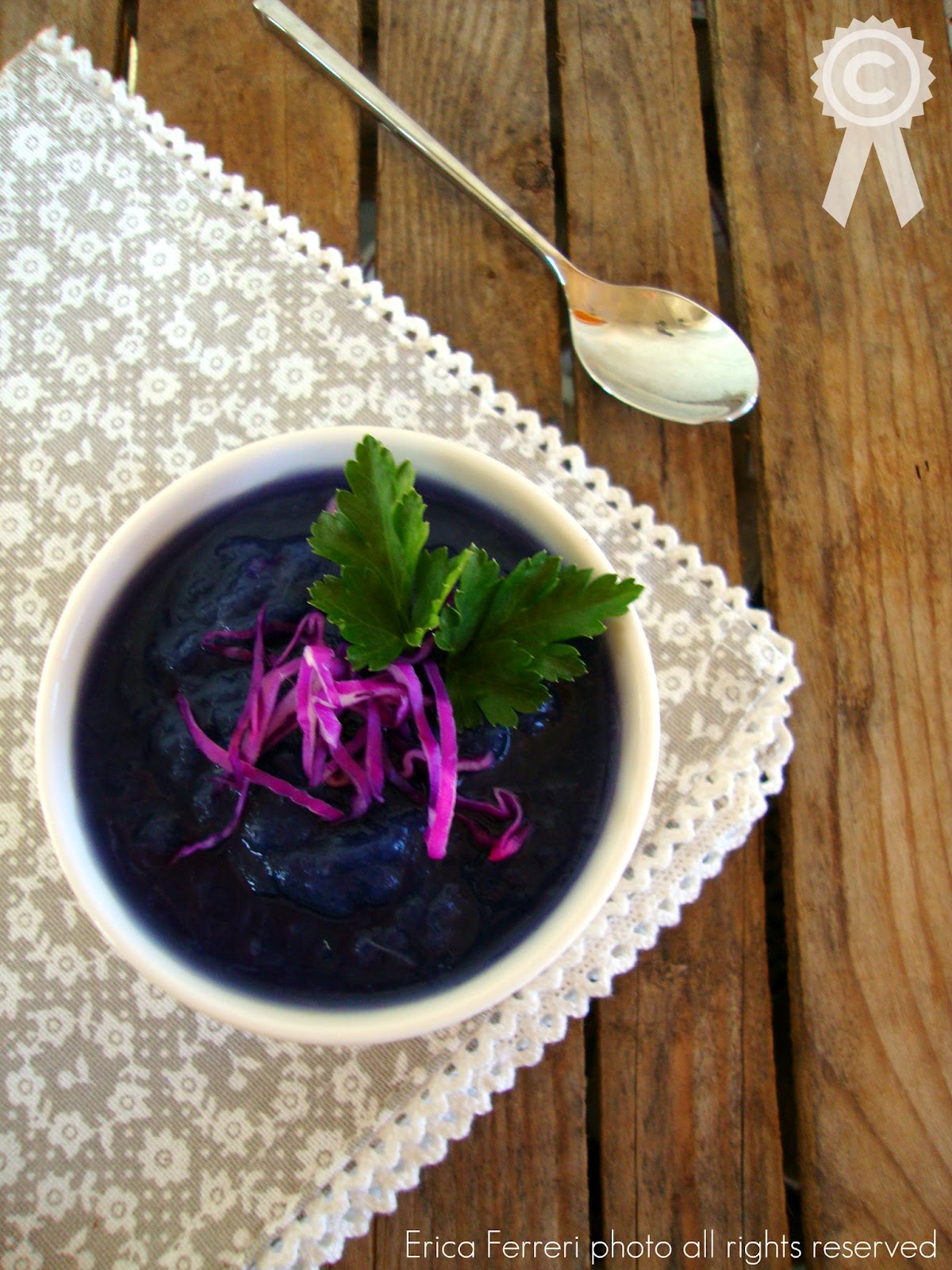 Ogni riccio un pasticcio - Blog di cucina: Stufato e crema di verza viola