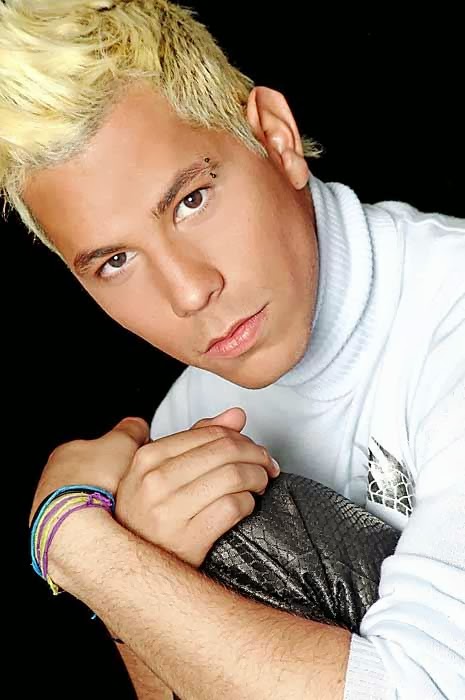 RBD: Fotos de Giovanni Mendez(Christian Chavez)