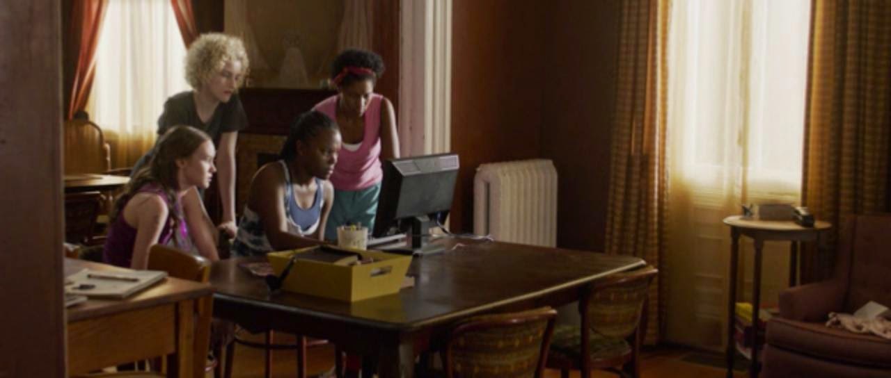 Malvaditos: Nell Sweetzer