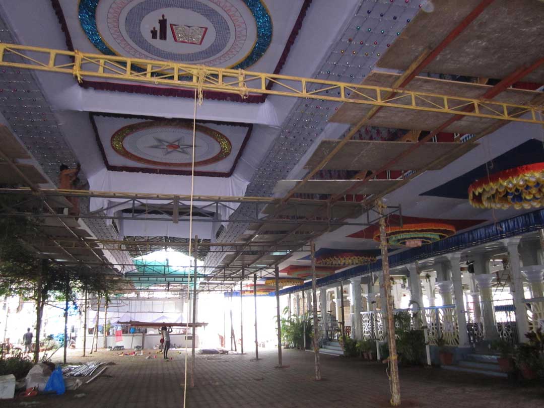 Ollur Church Circle News: Ollur Church Perunnal Decorations