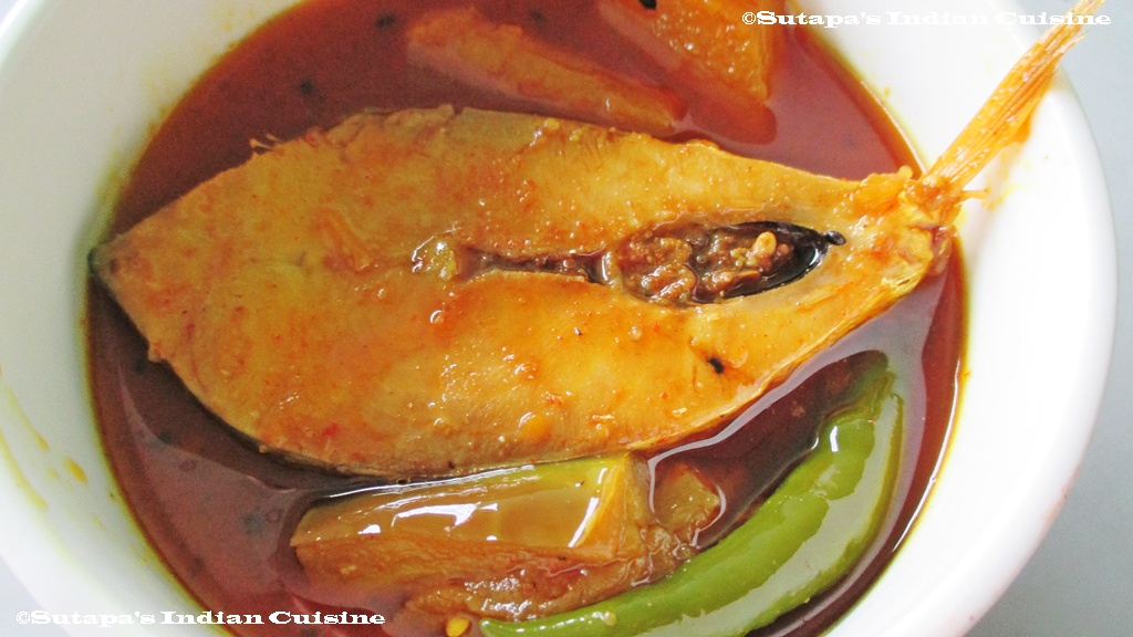 Ilish Macher Jhol / Hilsha/ Shad Curry