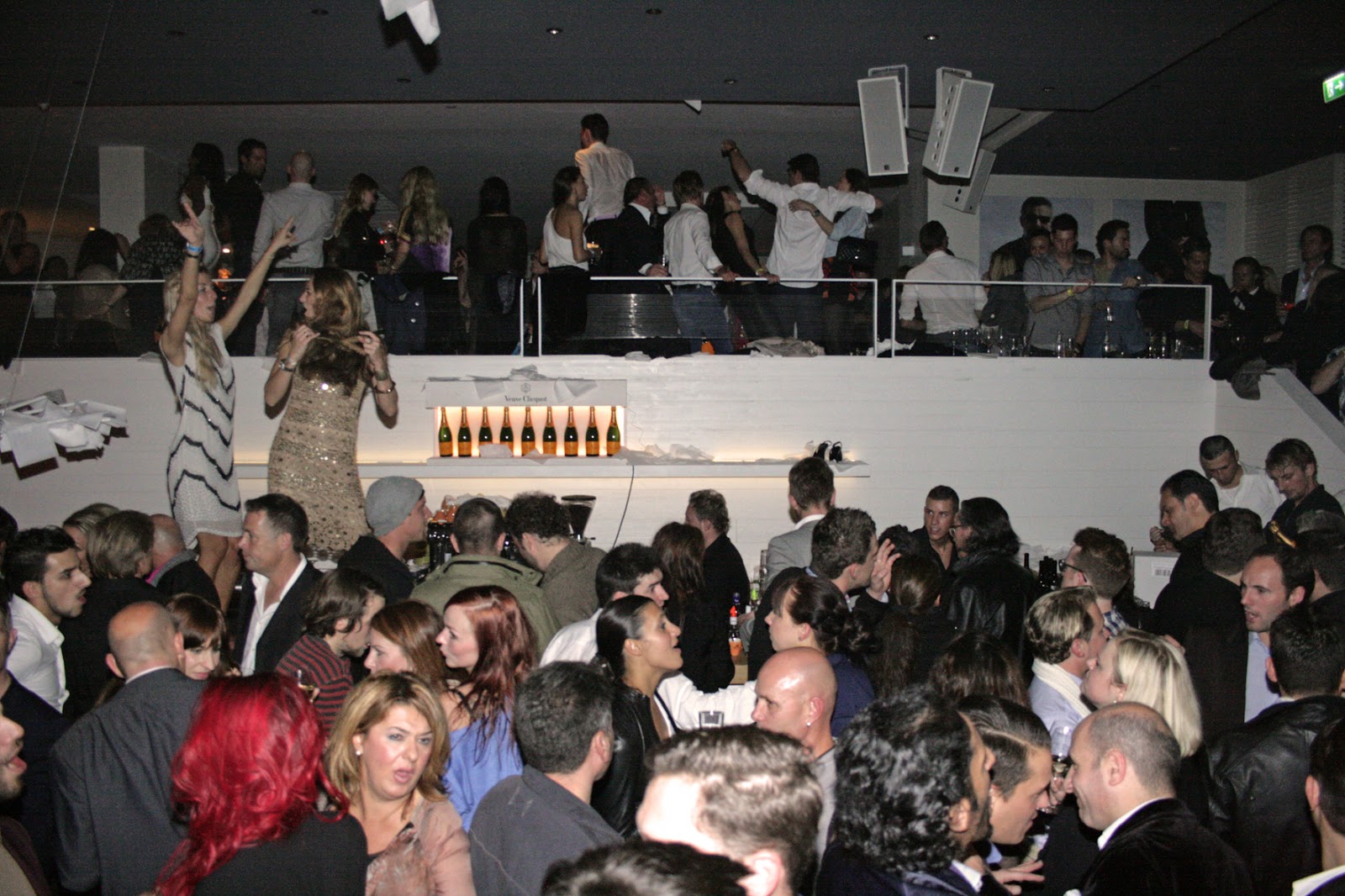 mag21-Tipps: CAVOS Stuttgart ist eröffnet. Über 1000 geladene Gäste ...