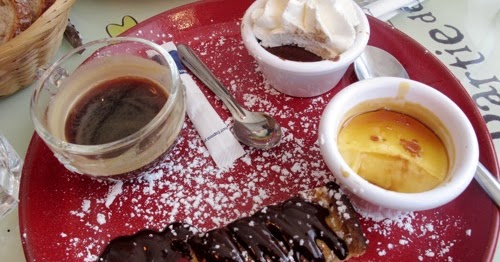 Paris Cheapskate: Pro Tip: Café Gourmand