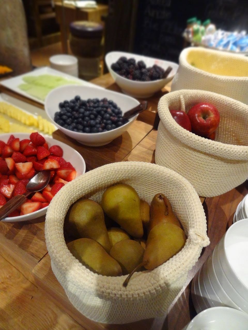 Scrumpdillyicious: Sunday Brunch at The Ritz: A Family Tradition