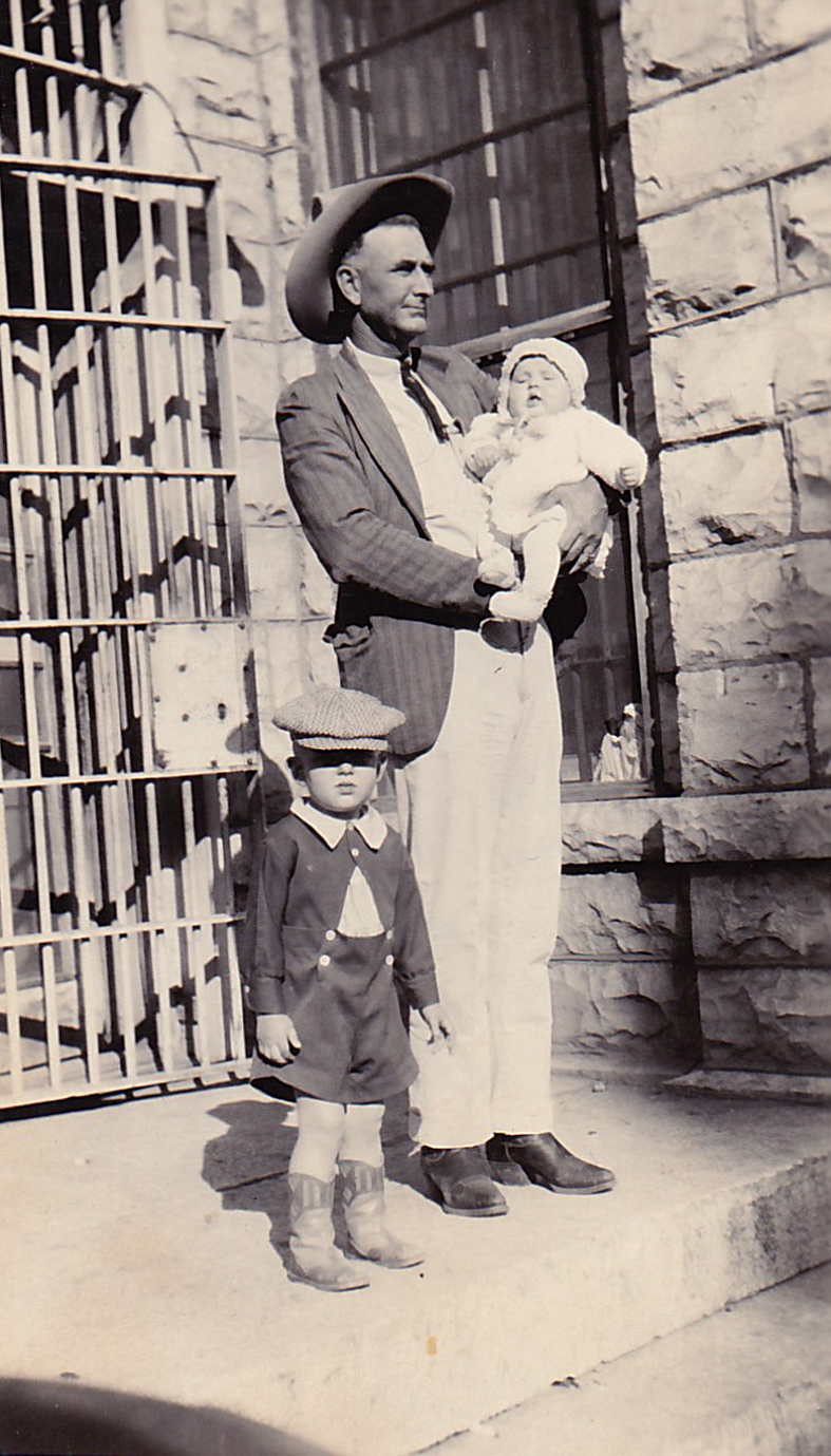 Sumrall Holder Vining: Sumrall, Robert William