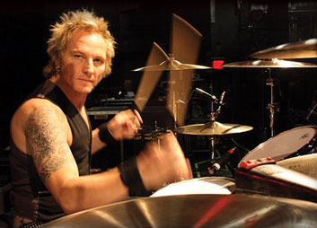 gunsnfnroses: Matt Sorum On The Last Days Of Guns N' Roses