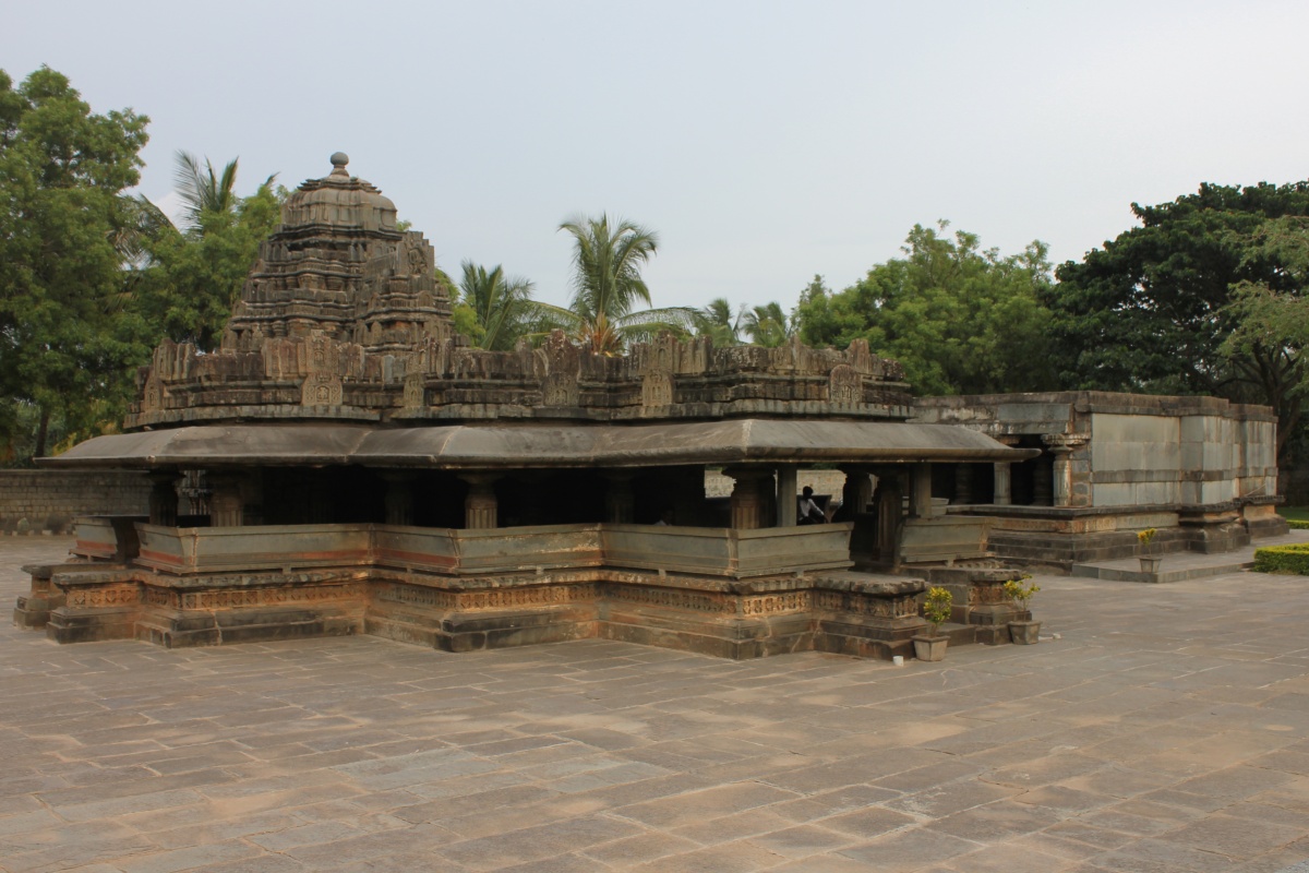 Journeys across Karnataka: Purasiddeshwara Devastana, Haveri