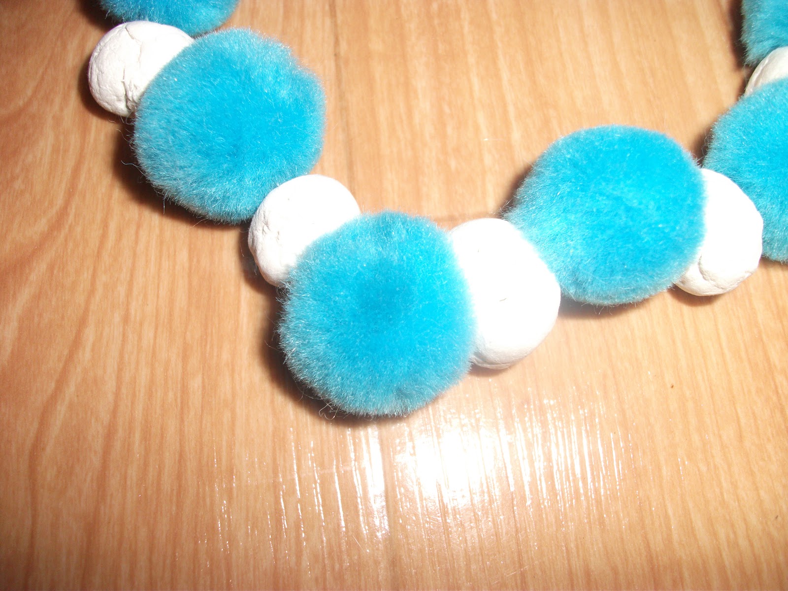 Necklace Craft Ideas For Preschoolers at Adelina Thompson blog