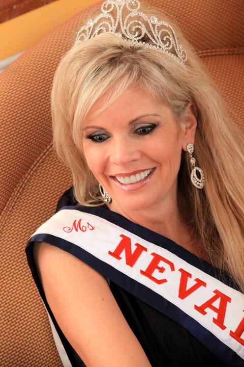 Lisa Conner's lil' corner: June 2011