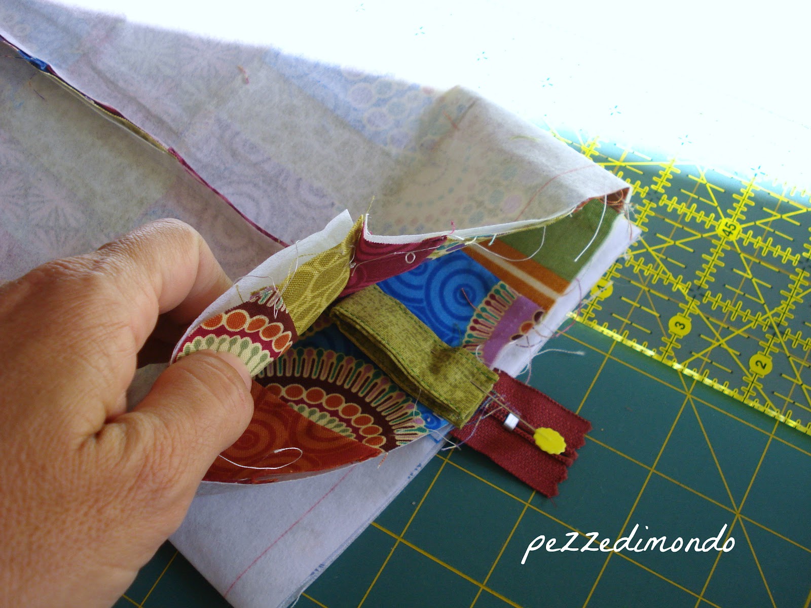 Pezzedimondo: Tutorial Trousse Quadrotto