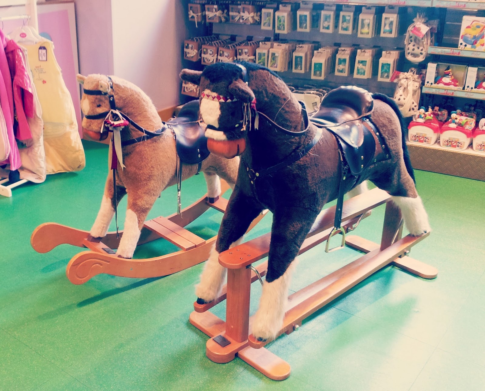 Hamleys, London - The Finest Toy Shop in the World - Diary of the Evans ...