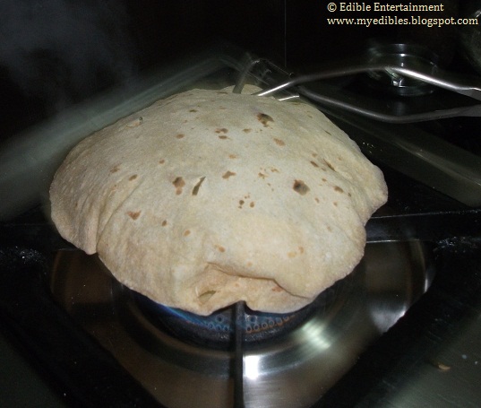 Edible Entertainment: Phulka | Chapati | Wheat Tortilla (Puffed Indian ...