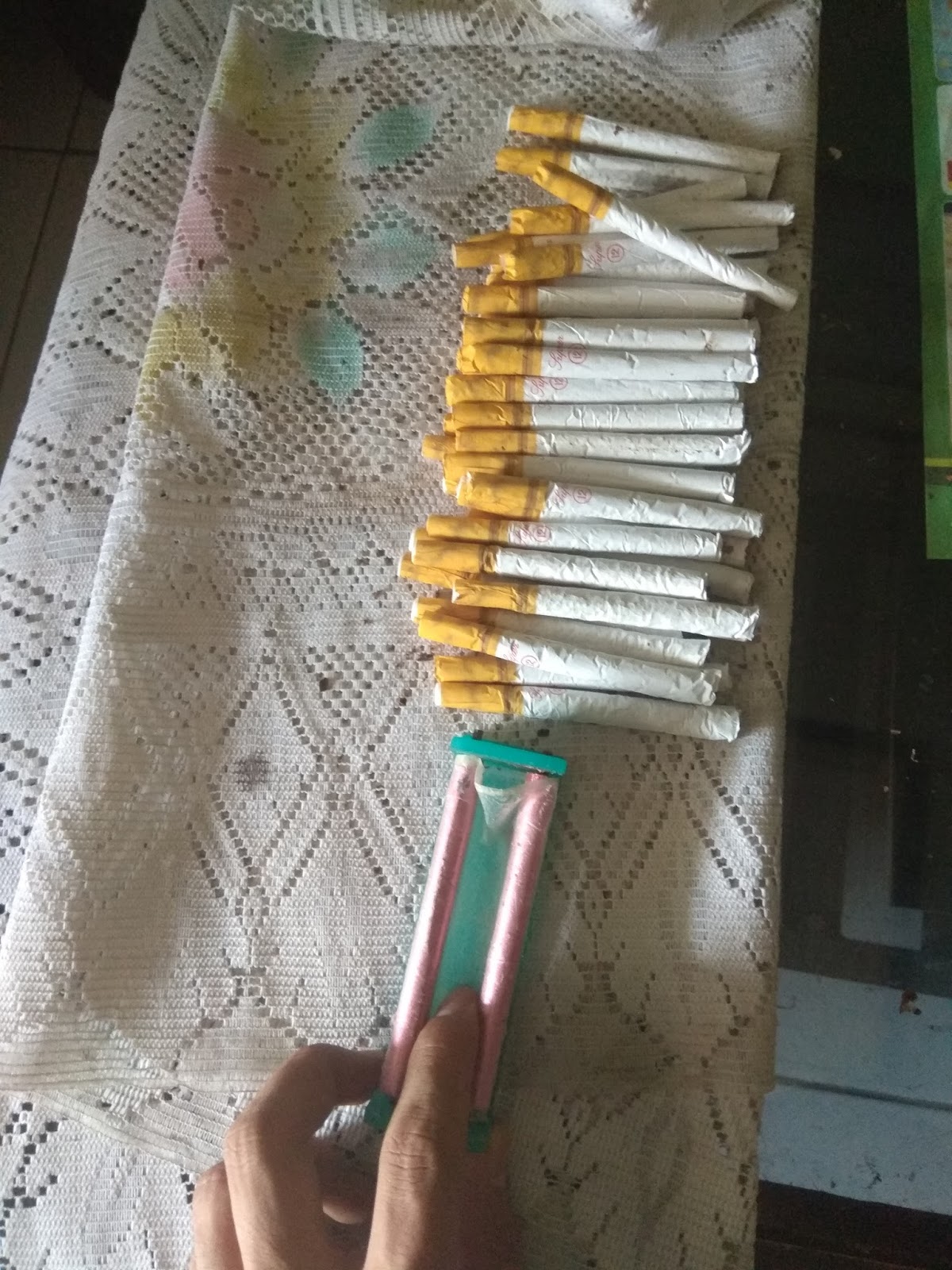 Cara Membuat Rokok Alami, Tanpa Harus Beli? - Hasbundoya