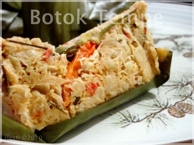 Yutie's Personal Blog - Taste of Indonesia: Botok Tempe (Jawa Tengah)