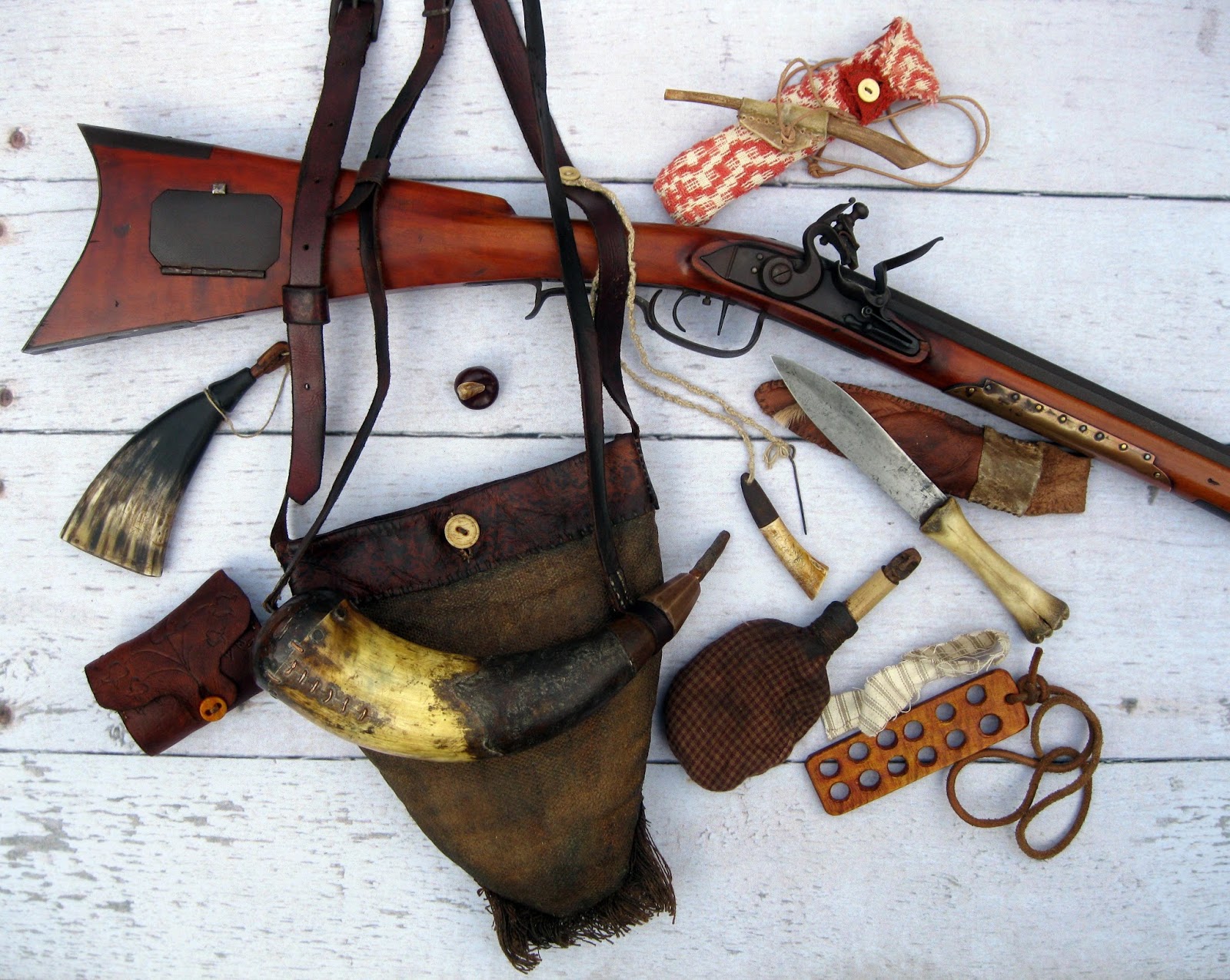 Ewing's Creek Pouches and Accoutrements: Rifle & Accoutrements
