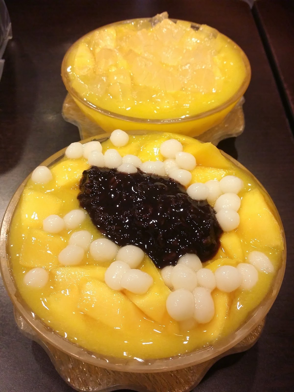 Tiffy Delicatessen: Mango with Black Glutinous Rice and Glutinous Rice Ball