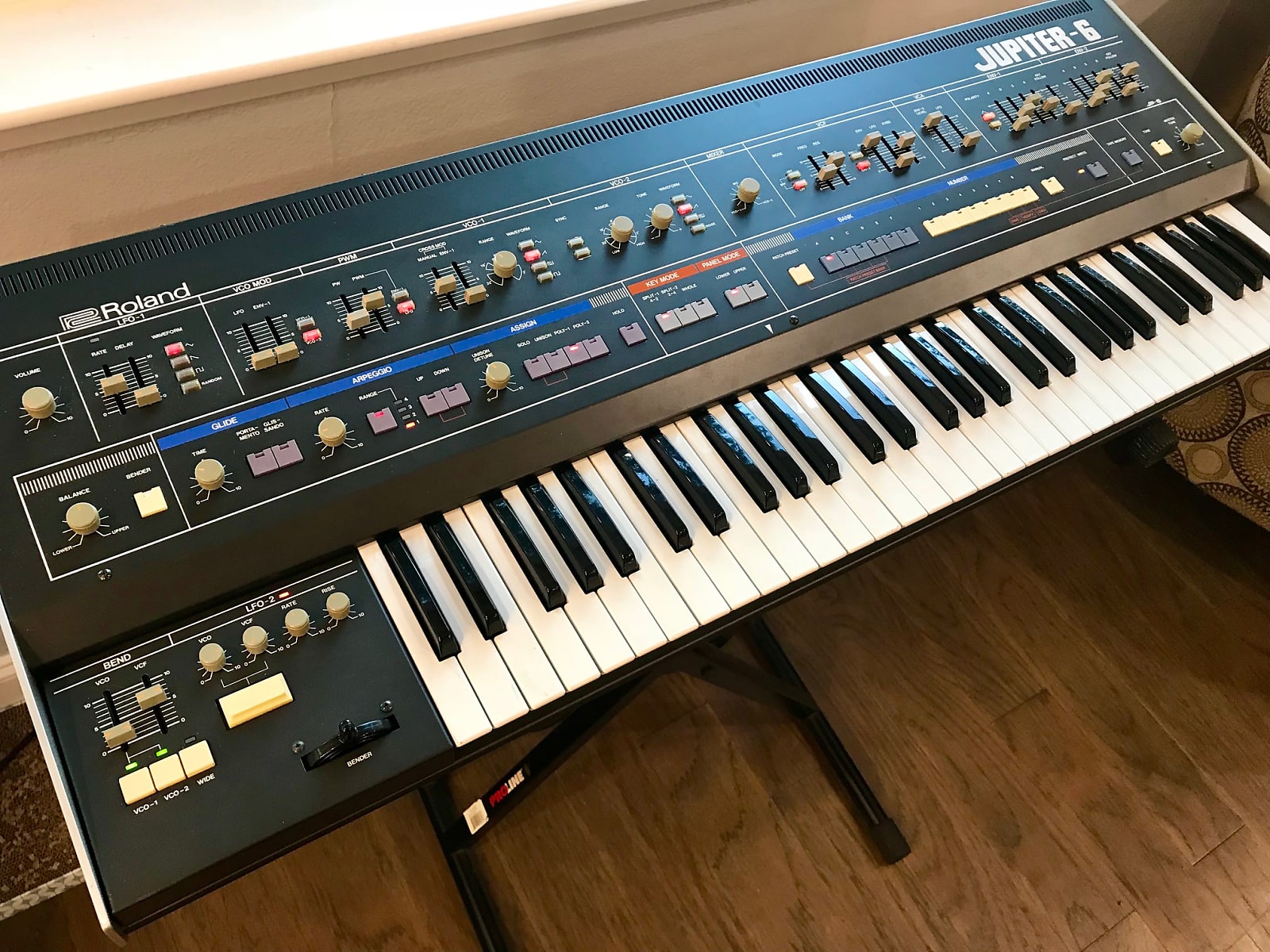 MATRIXSYNTH: Roland Jupiter 6 Vintage Analog Polyphonic Synthesizer