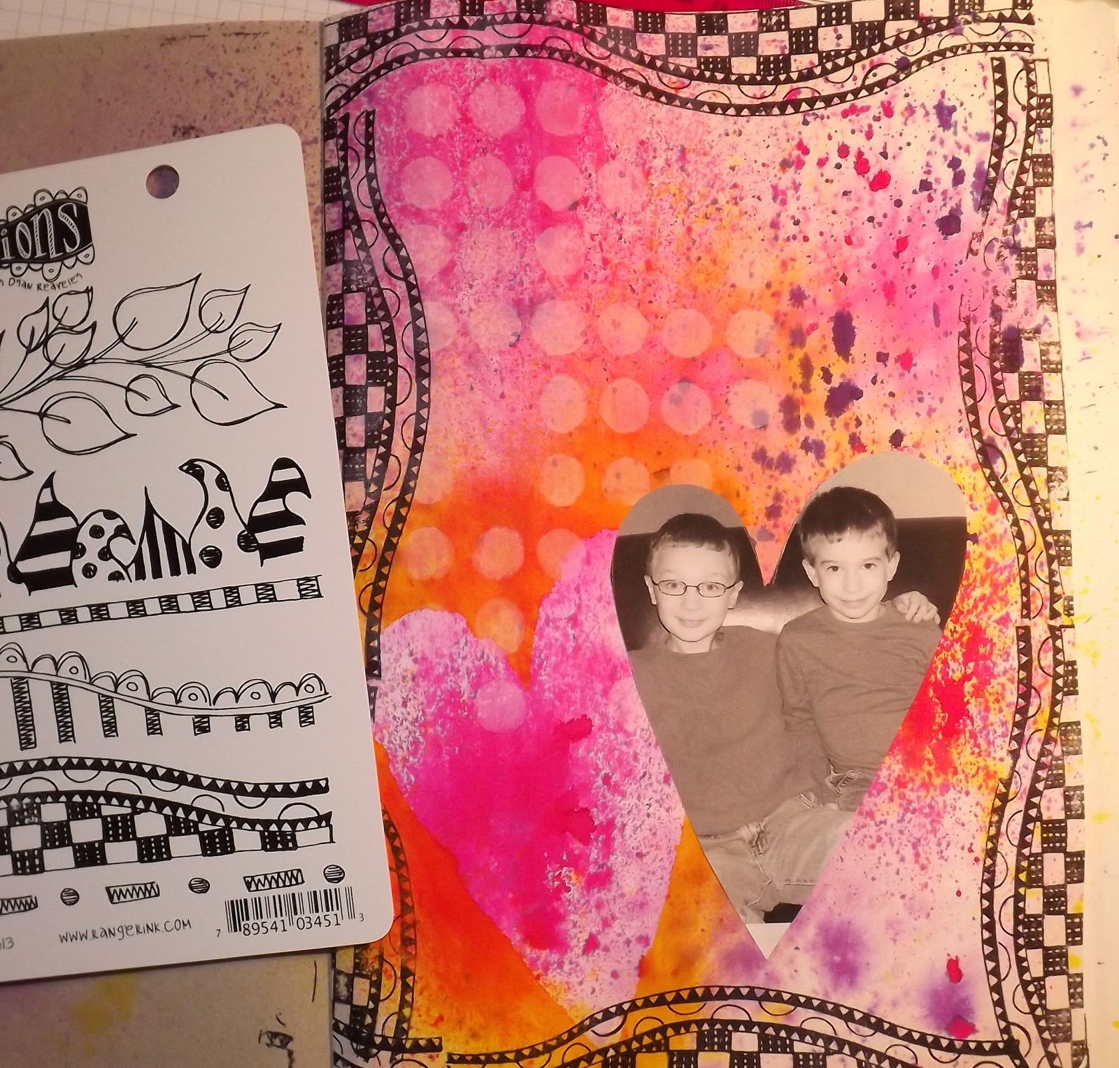 Eclectic Paperie: Product Spotlight - Dylusions Products