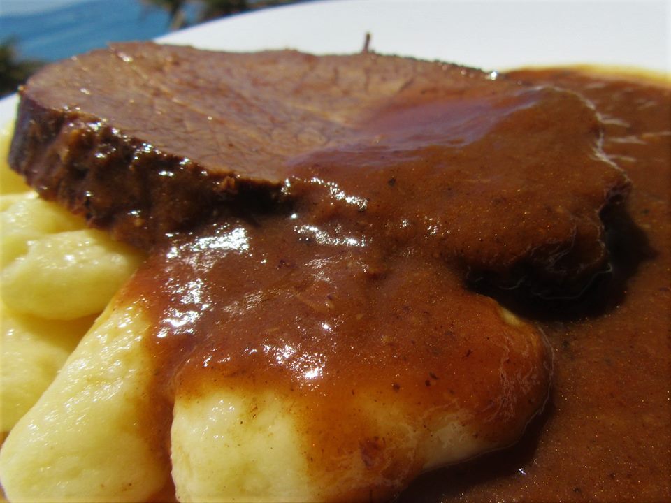 Dalmatinska pašticada / Beef prepared Dalmatian way ( Dalmatian ...