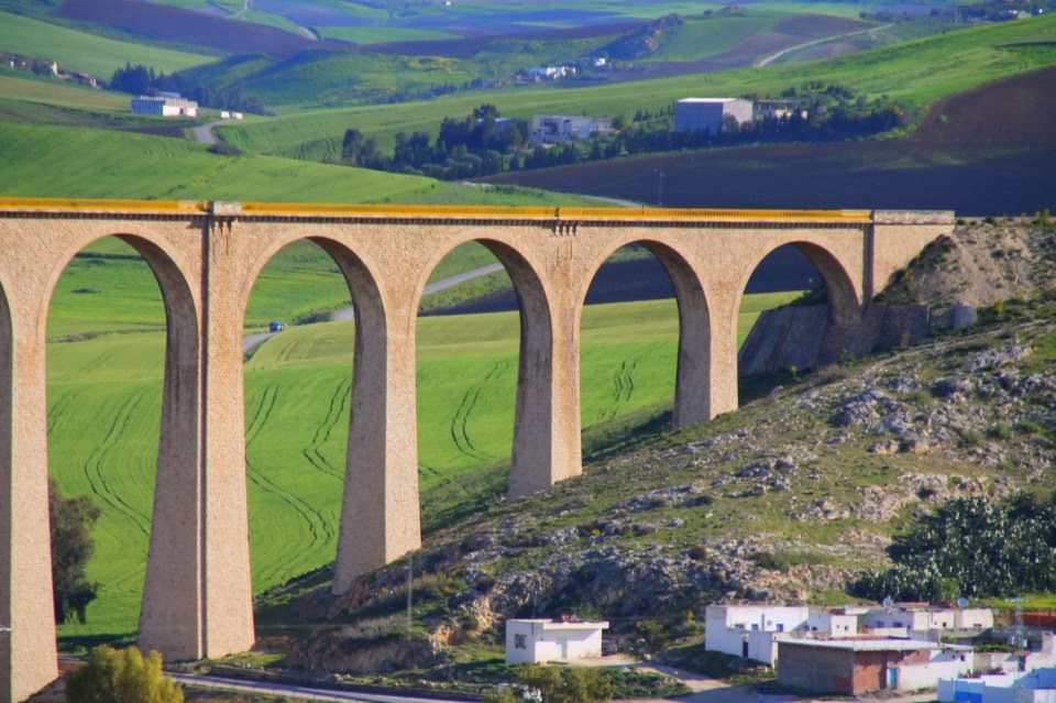 Le Pont Cinquième de Béja - Tunisie Voyage et Loisir