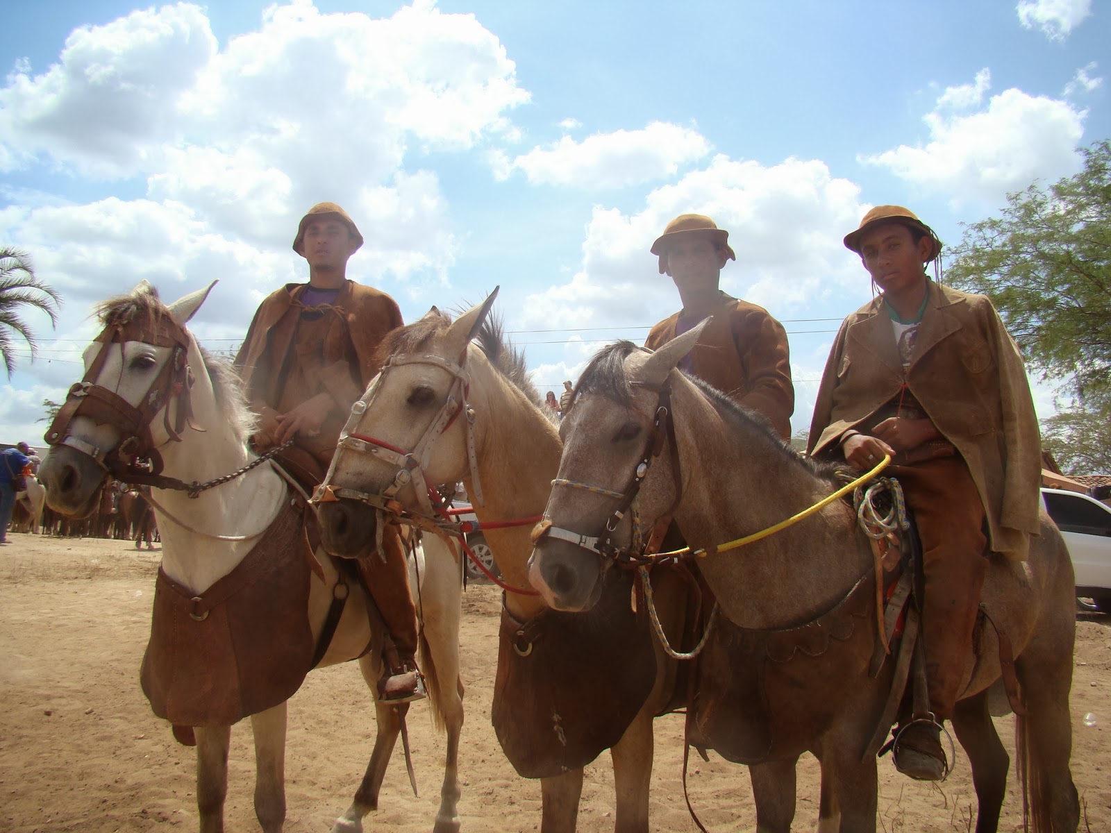 BONFIM ACONTECE: Tradição é Resgatada Por Vaqueiros No Sertão Baiano