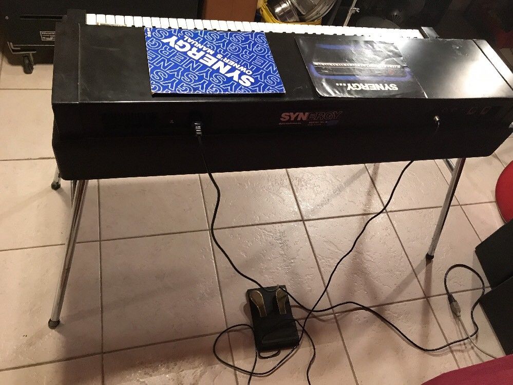 MATRIXSYNTH: DK SYNERGY DIGITAL KEYBOARDS INC. VCART4 SYNTHESIZER