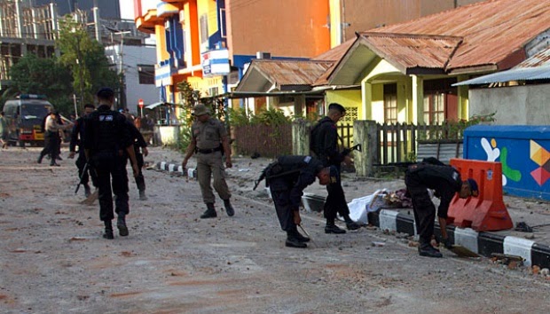 Conflict in Ambon, Maluku, 5 people were killed - Naked Indonesian News ...