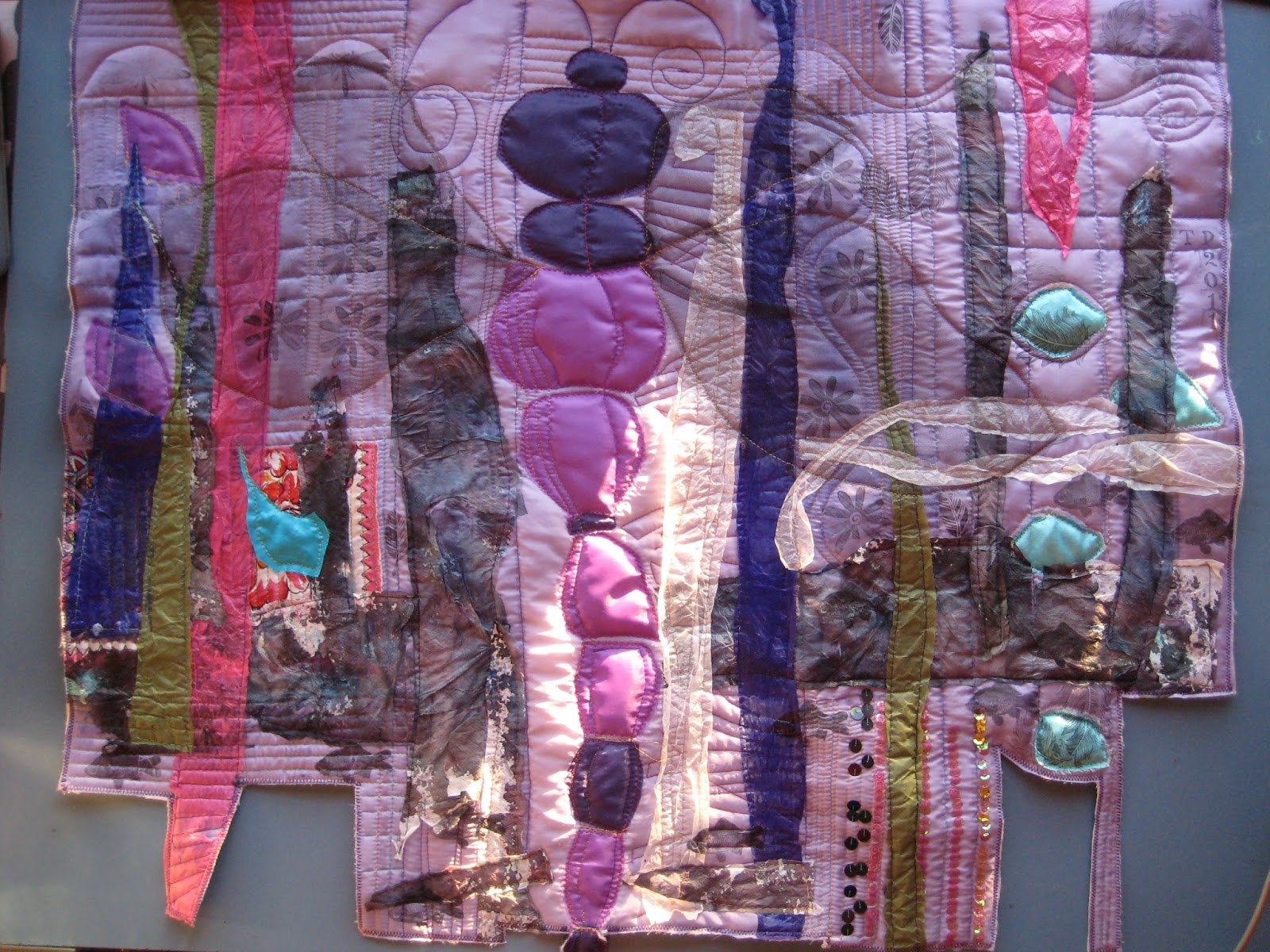 Time Out - Creative Mixed media Art.: I love my sewing machine.