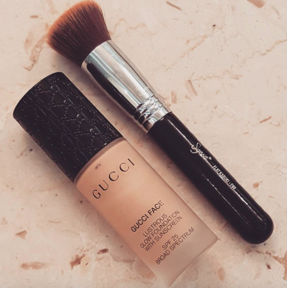 GUCCI Foundation: Lustrous Glow Foundation with SPF 25 - Reem's Blog