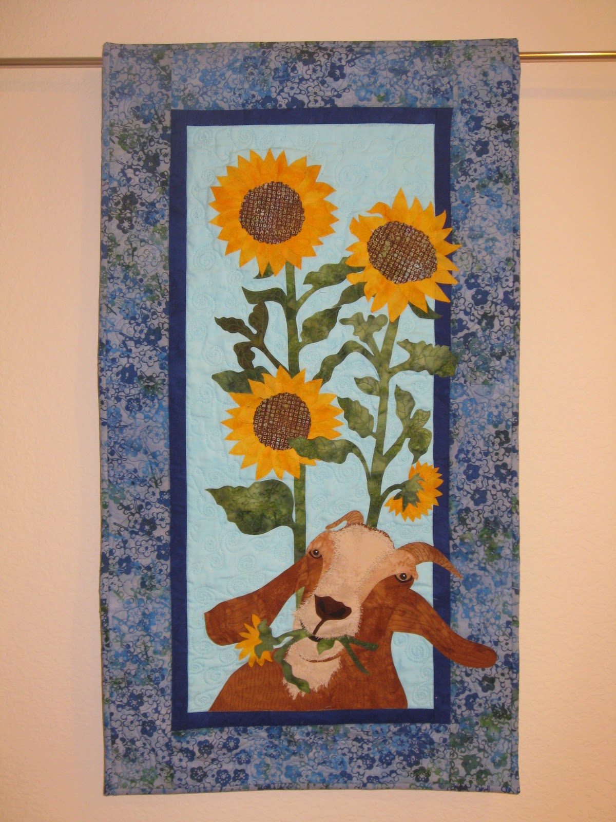 Gingerbread Girl's Quilting Adventures: Friendship Group Christmas luncheon