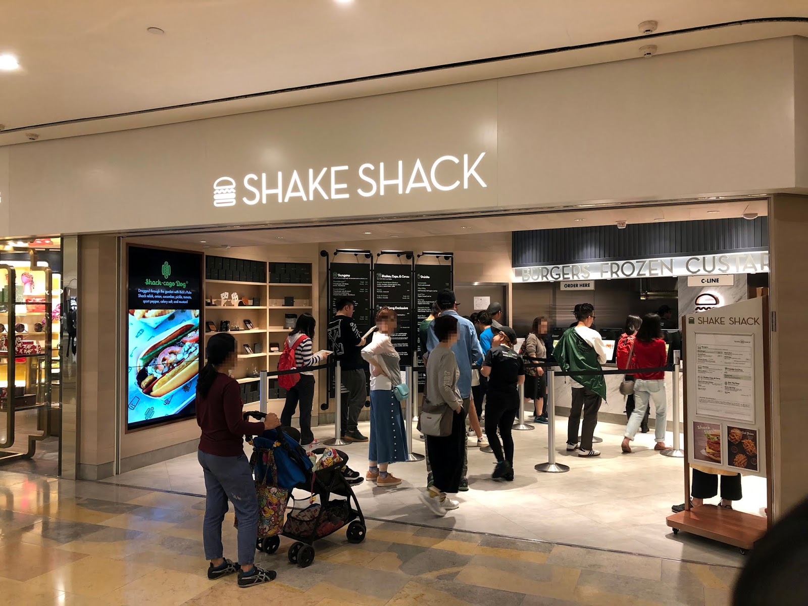 Shake Shack at Pacific Place (Hong Kong, CHINA) ★★★☆☆ | A traveling ...