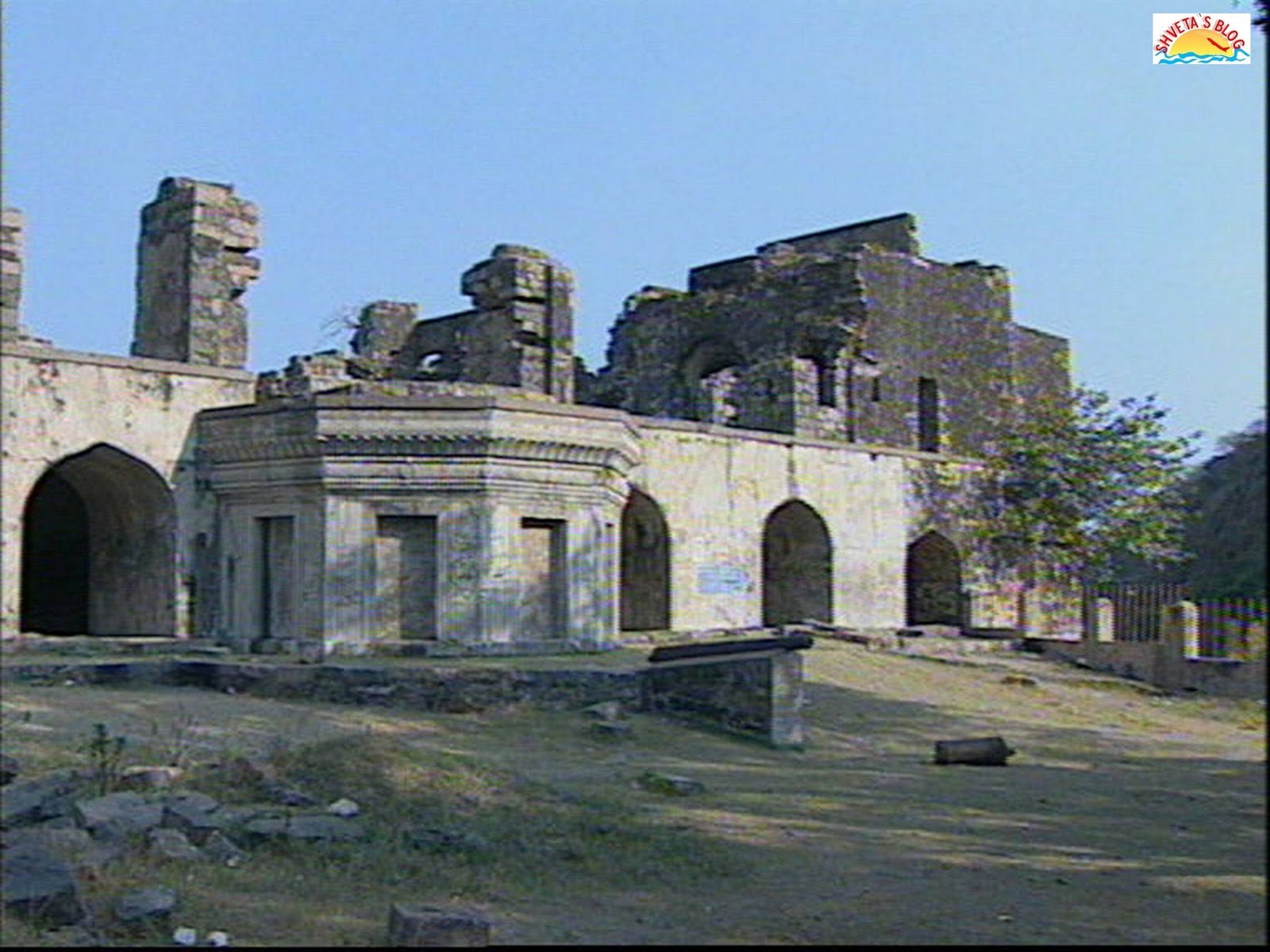 MIRACLE: TOURISM IN INDIA: KONDAPALLI FORT ,VIJAYWADA ,ANDHRA PRADESH