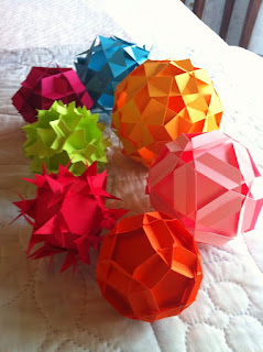 Papercrafts and other fun things: Slide togethers by George Hart