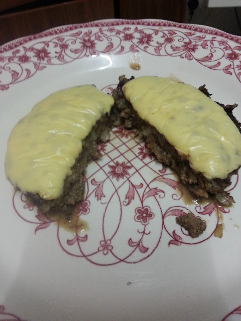 My Atkins and TTC Journey: Resepi Daging Burger - Homemade