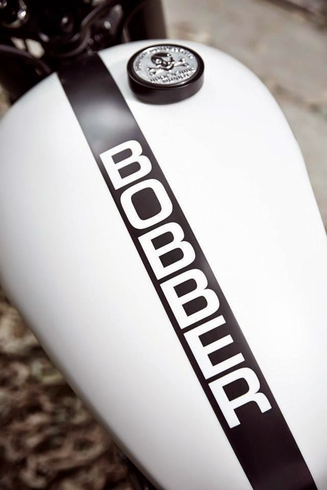 Racing Cafè: Triumph "Great White Bobber" by Rock'n'Ride