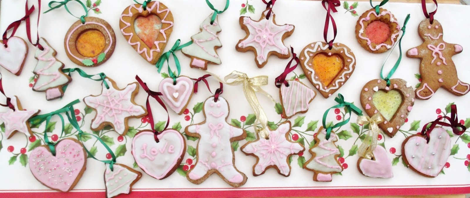 Christmas Gingerbread Tree Decoration Biscuits ♥ - Victoria's Vintage ...