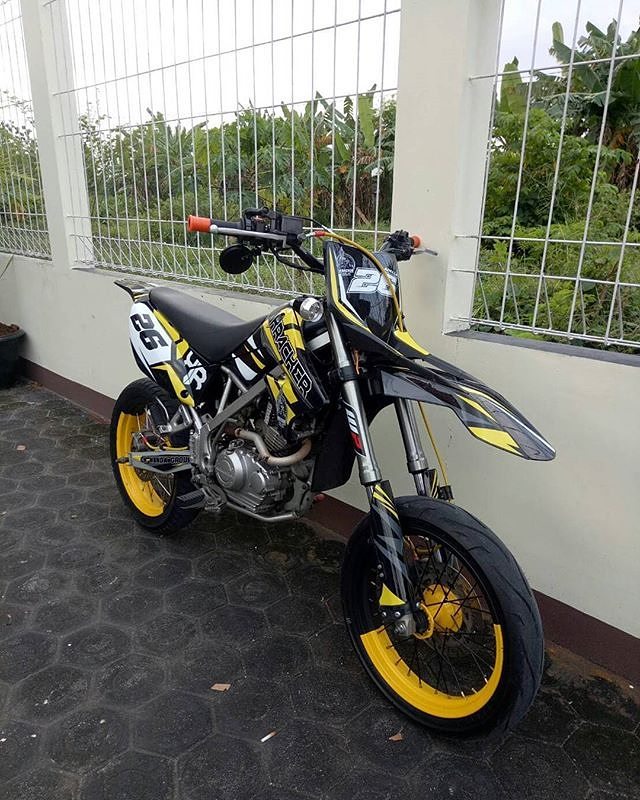 80 Foto Modifikasi Motor Trail Kawasaki KLX 150 Supermoto