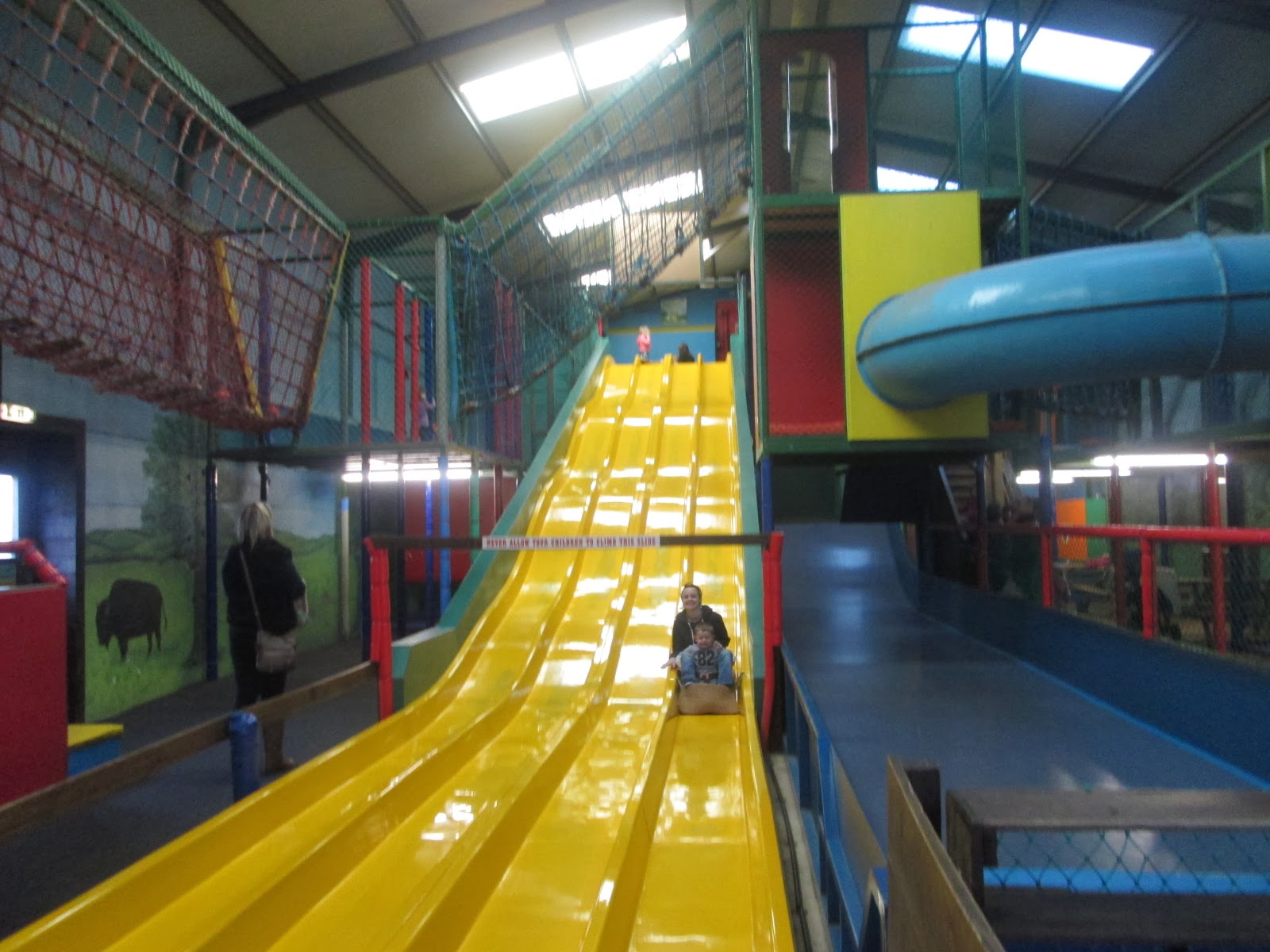 Mitton Manor Pre-School and After School Club: December 2013