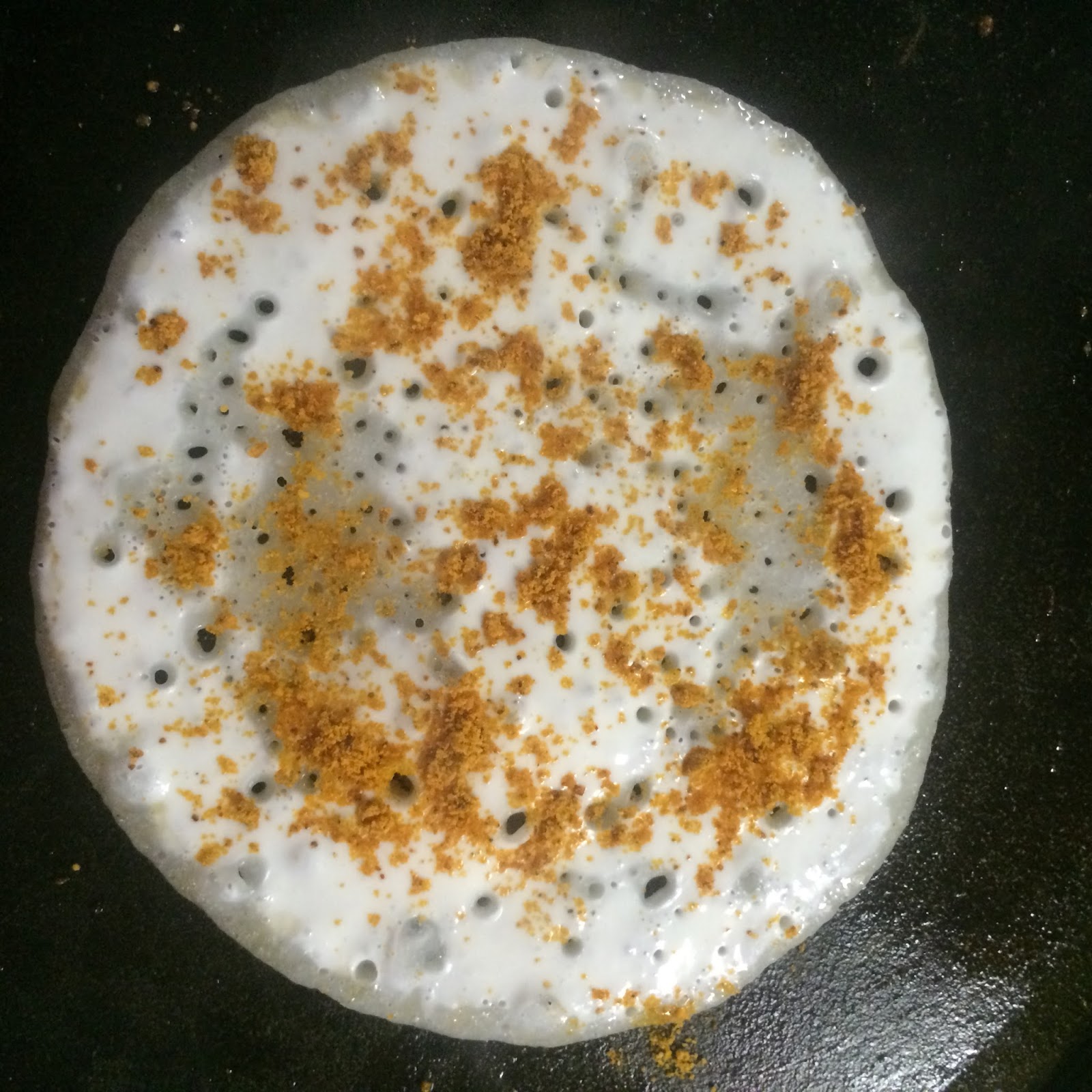 Avani's Kitchen: Mooligai-Cheese Dosa
